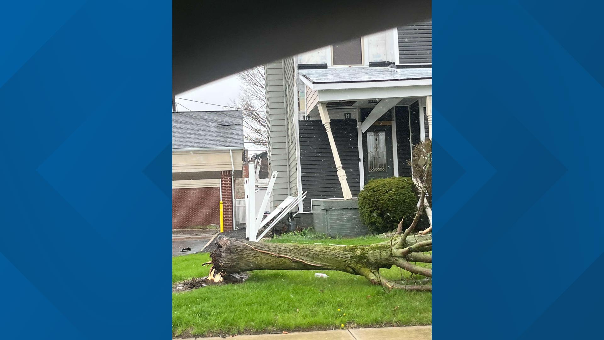 Strong storms cause extensive damage in downtown Defiance | wtol.com