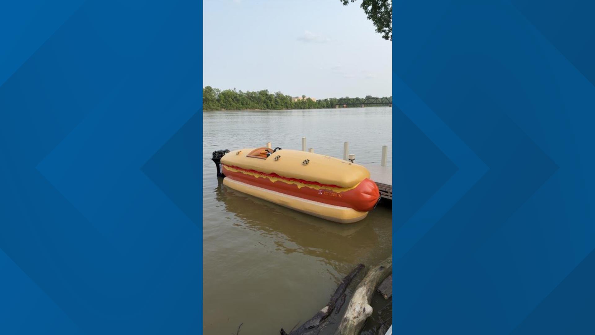 Ohio man's hot dog boat floats in Lake Erie, goes viral | wtol.com