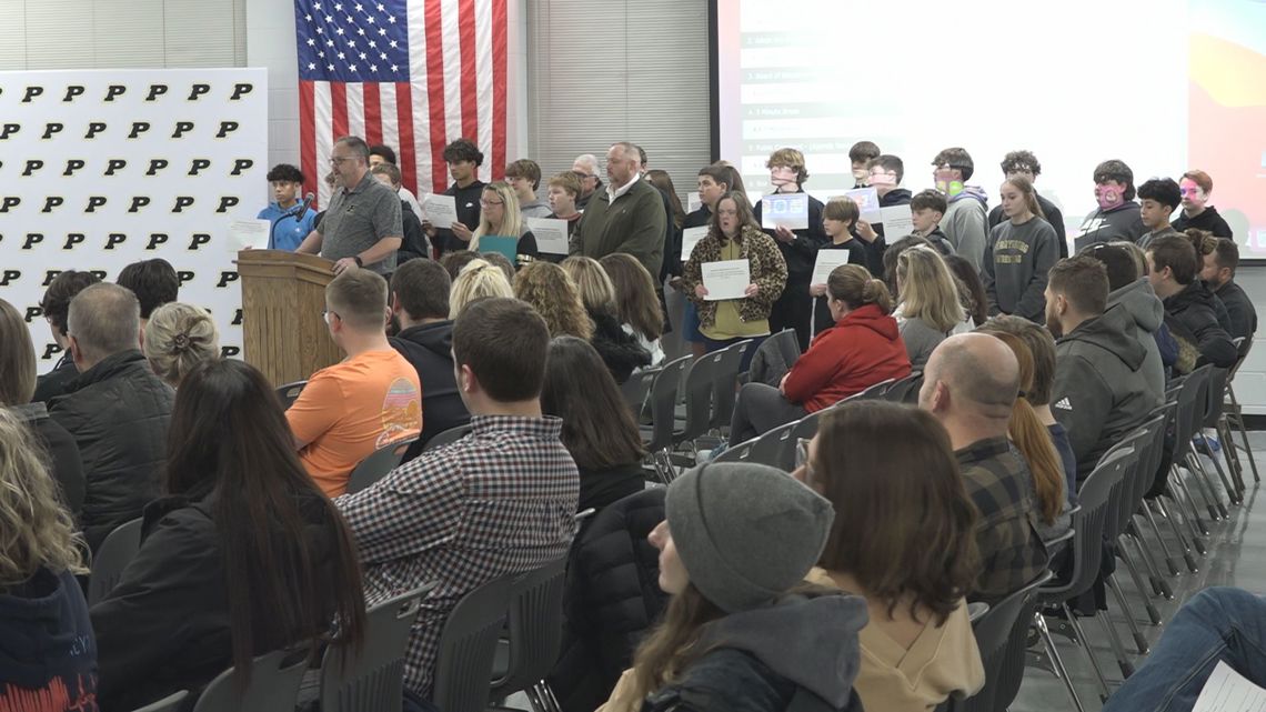 Perrysburg Athletic Boosters propose way to save sports programs from being cut | wtol.com