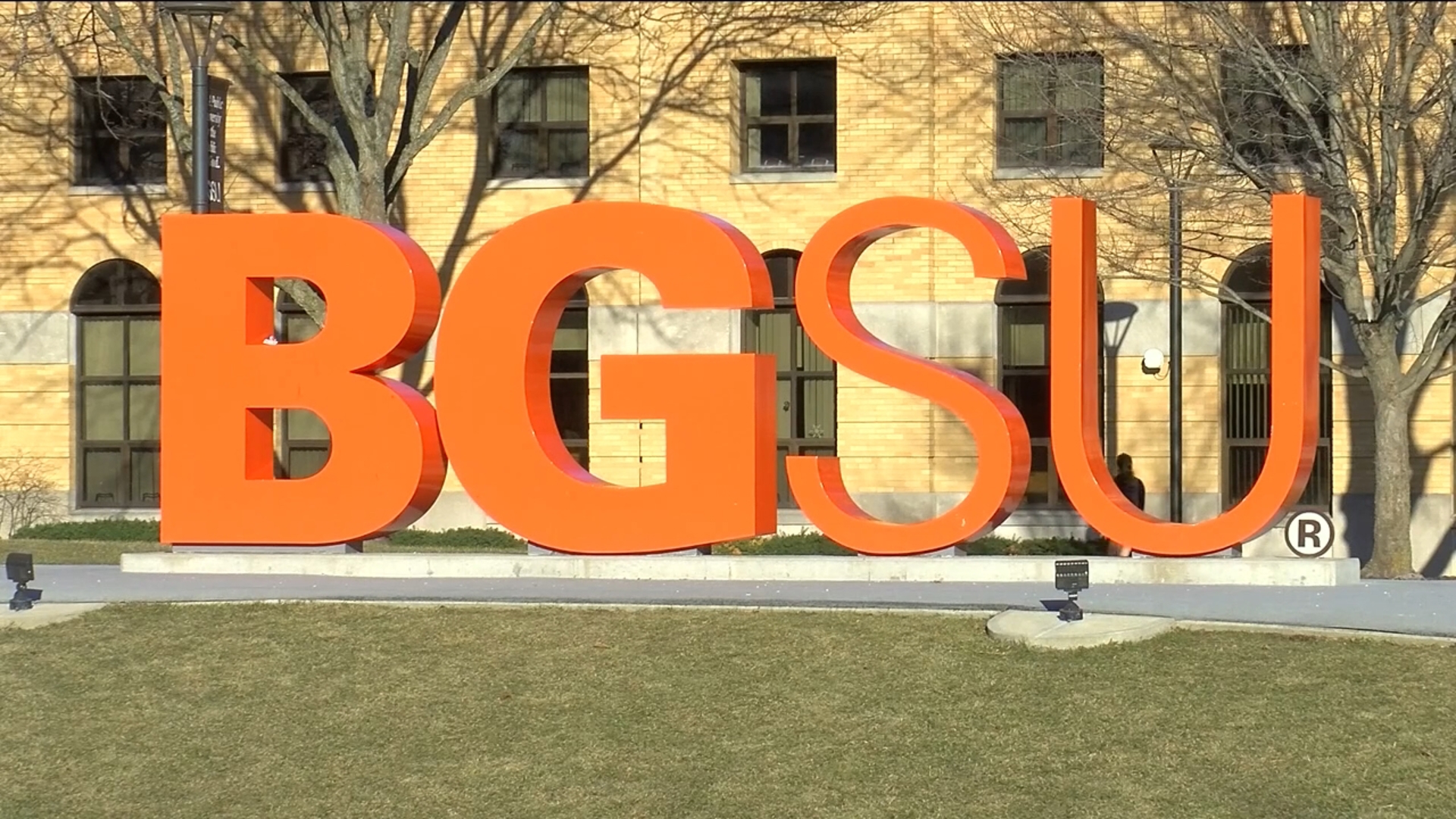 Annual ArtsX showcase highlights BGSU student artwork | wtol.com