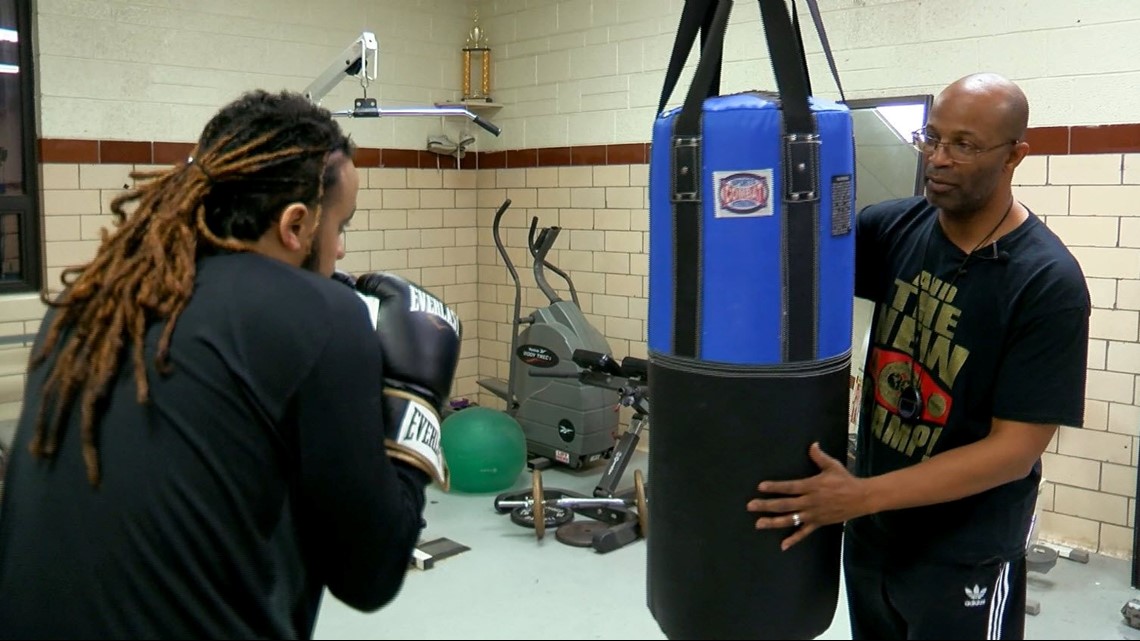 Boxing becoming a fitness trend for all | wtol.com