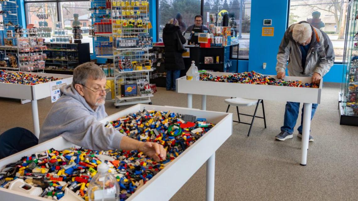 Bricks & Minifigs Lego resell store in Toledo a space for all abilities ...