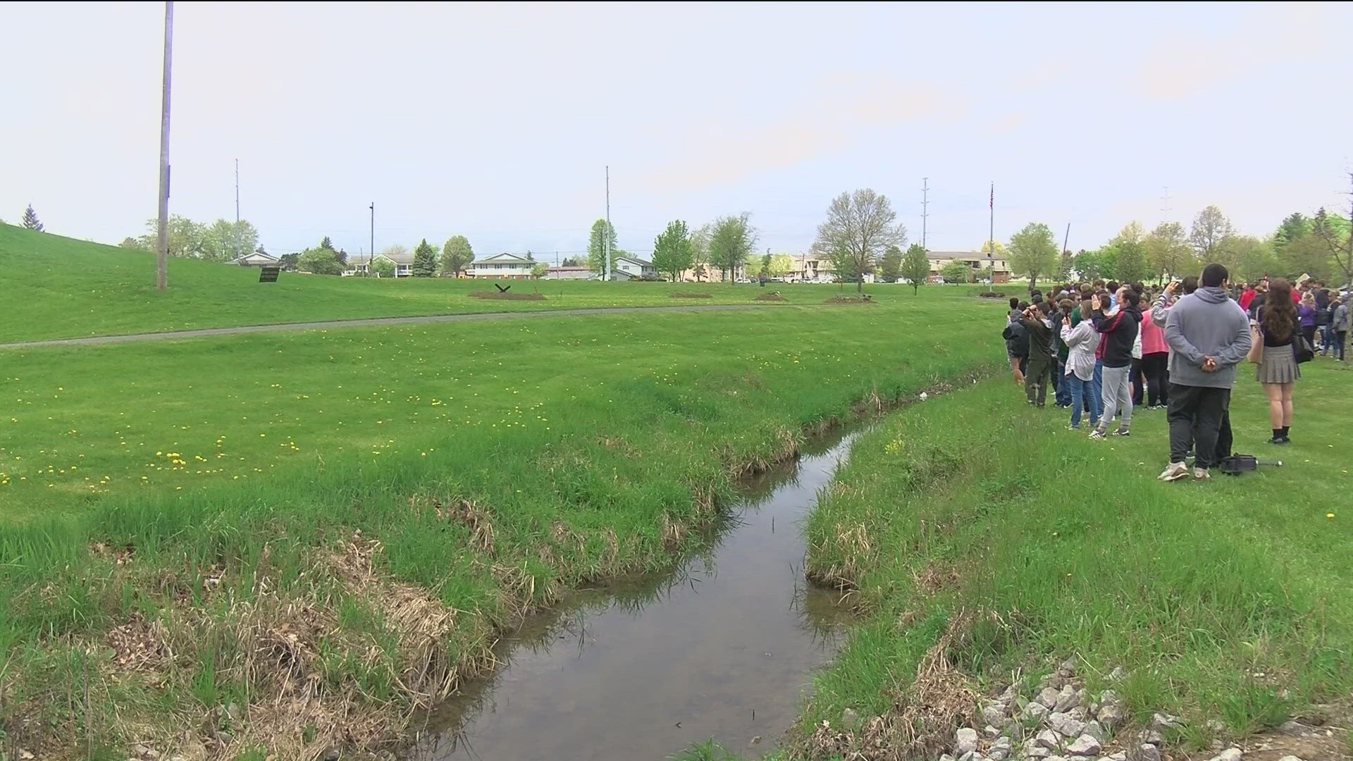 Over 500 Fulton County students explore WWII history at Operation ...