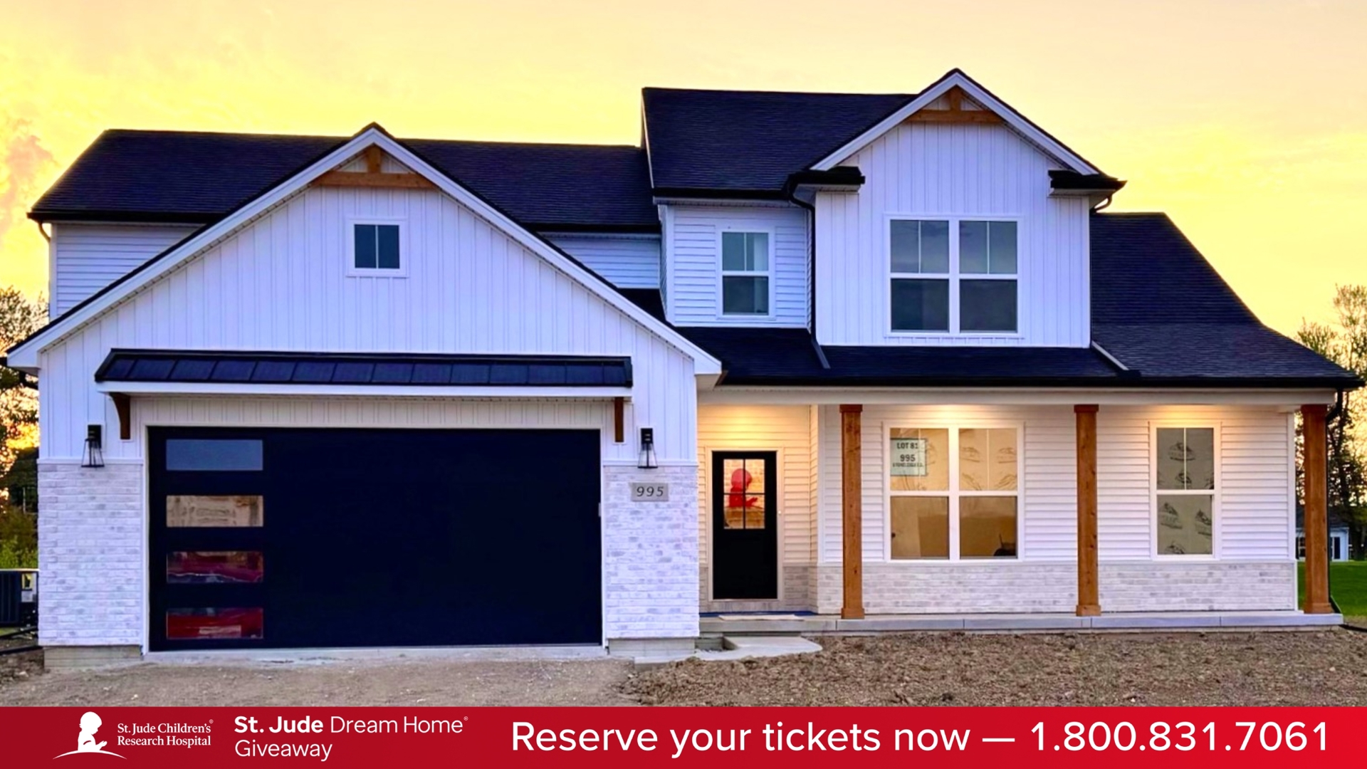 Celebrating Floor Signing Day at the 2025 Toledo St. Jude Dream Home | wtol.com