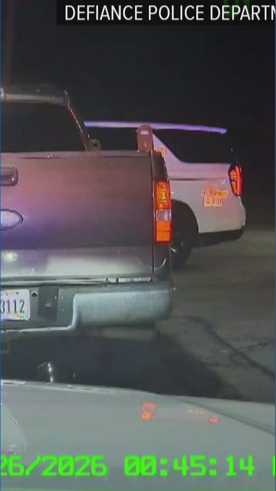 Man wanted on felony warrant arrested after injuring two Defiance ...