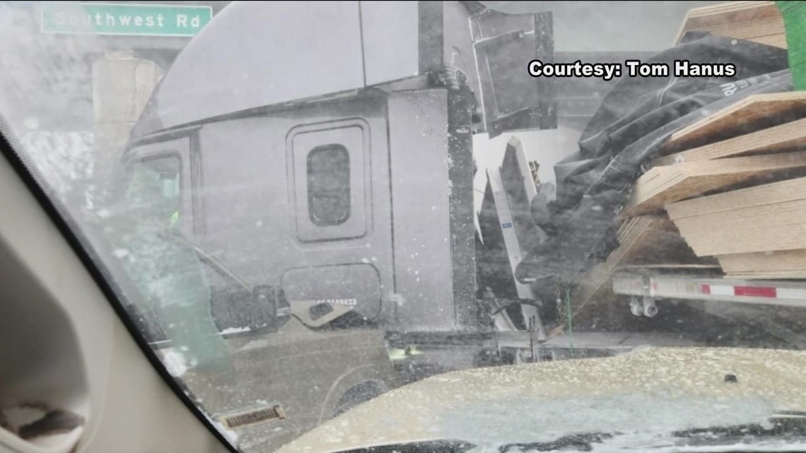 Survivor of Ohio Turnpike Friday crash shares experience | wtol.com