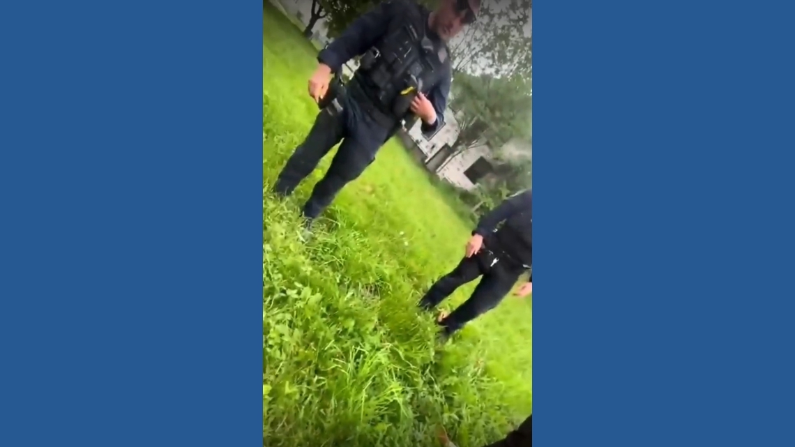 VIDEO | Toledo police officers tell teens they are 'giving criminal ...