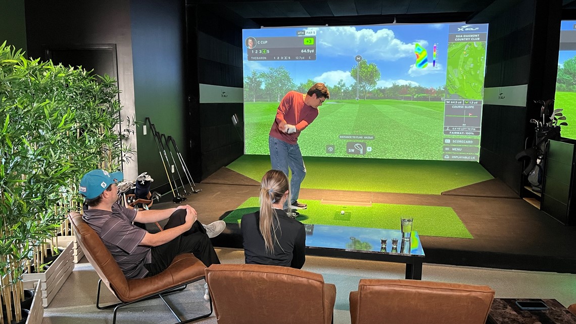 X Golf Toledo offers indoor golf simulators year-round | wtol.com