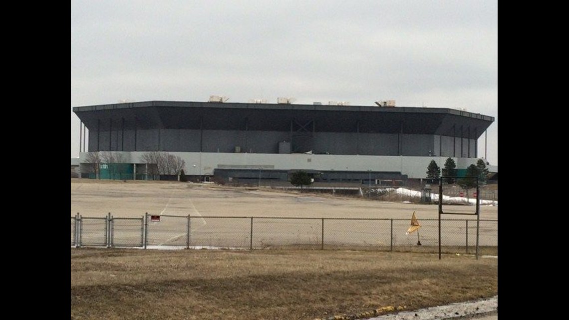Pontiac Silverdome: WTOL 11 takes a look at what's next for the rundown ...