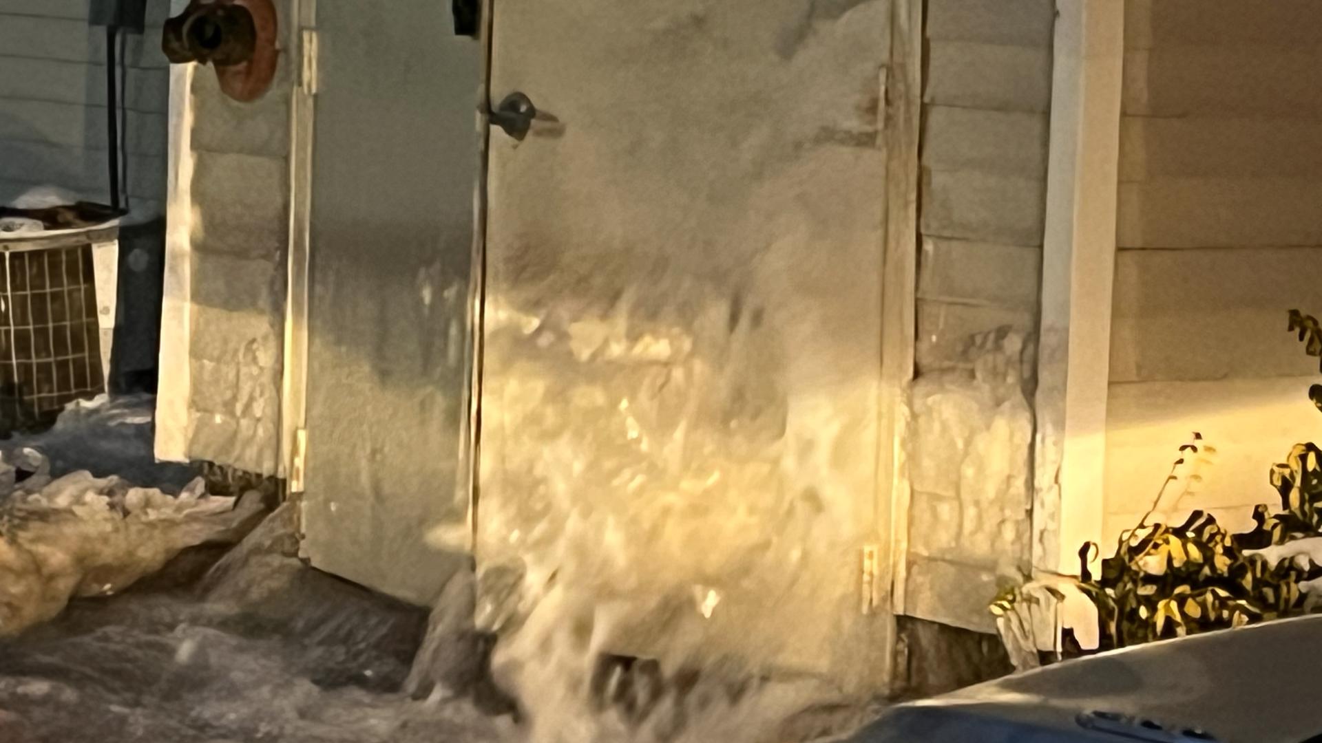 Water floods street in downtown Toledo, freezing on roadway | wtol.com