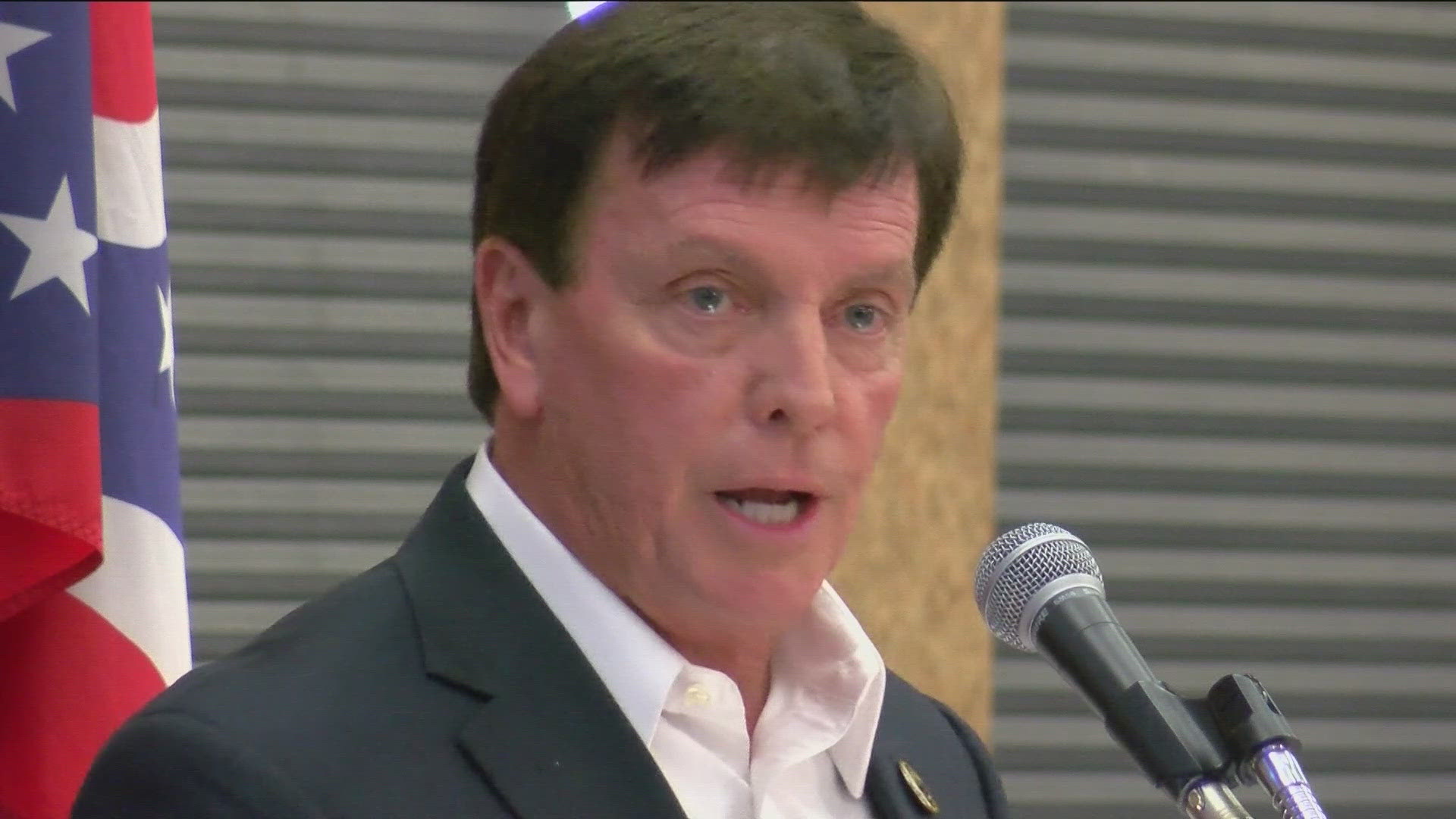 Maumee mayor resigning, effective December 1 | wtol.com