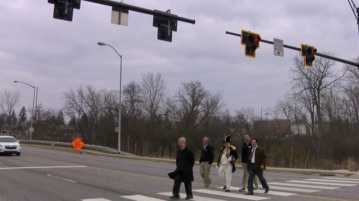 Pedestrian hybrid beacon installed in Sylvania | wtol.com