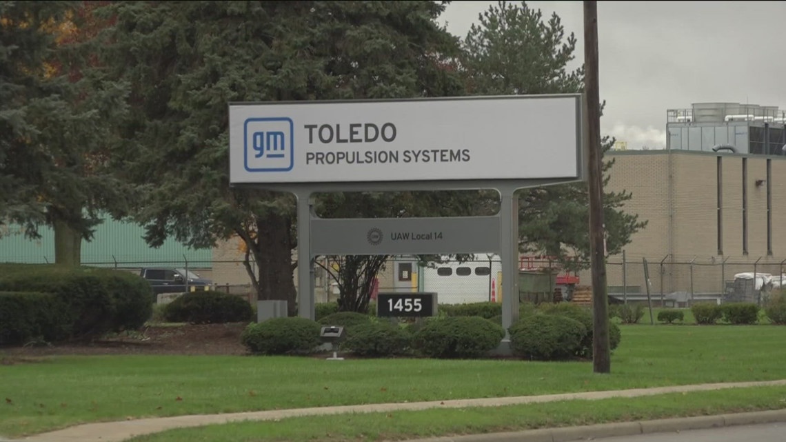 UAW Local 14 secures $200M GM investment for north Toledo plant | wtol.com