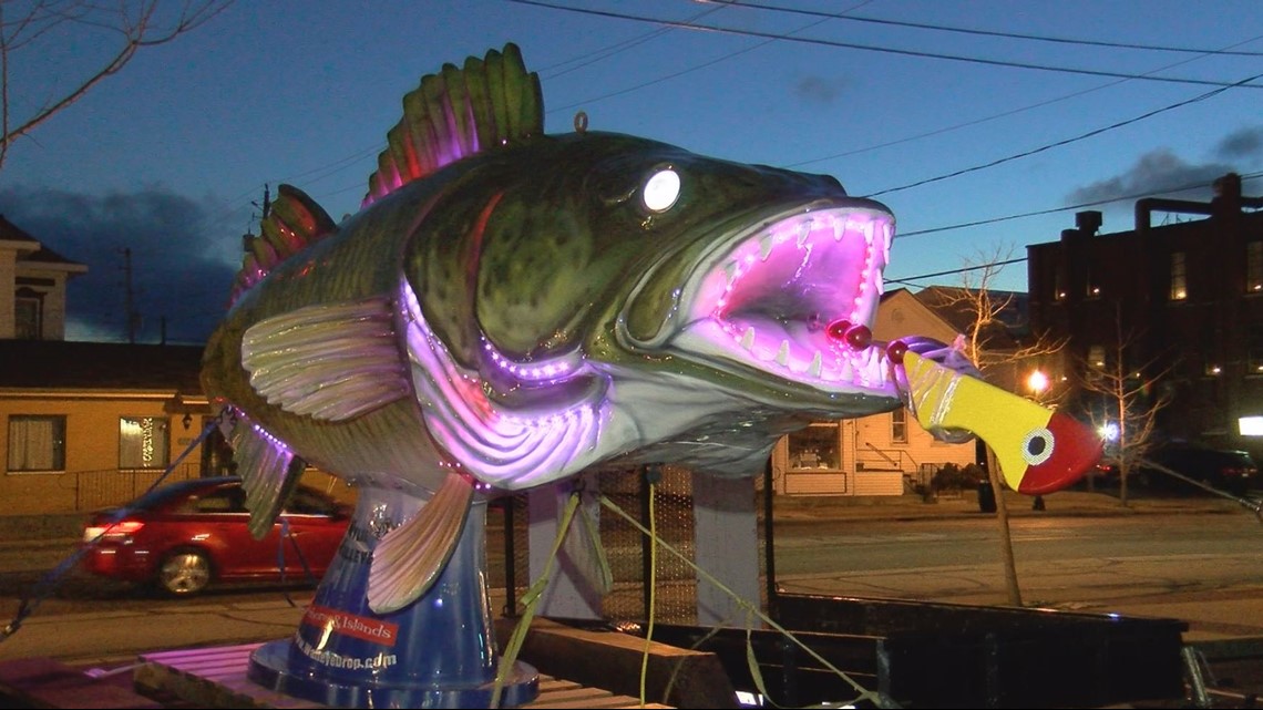 NYE Walleye Drop reels in off-season crowds in Port Clinton | wtol.com