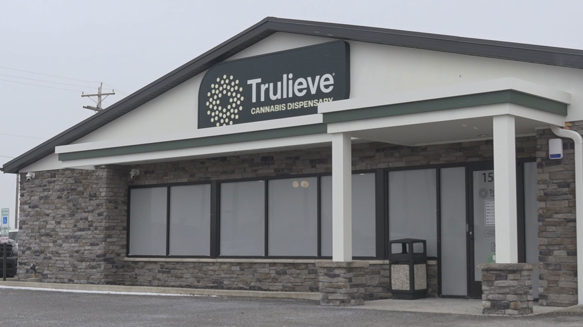 Findlay opens first marijuana dispensary following zoning changes ...