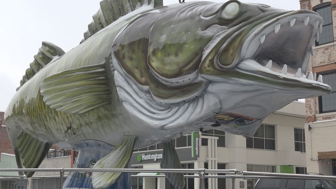 Port Clinton celebrates 30 years of New Year's Walleye Drop | wtol.com