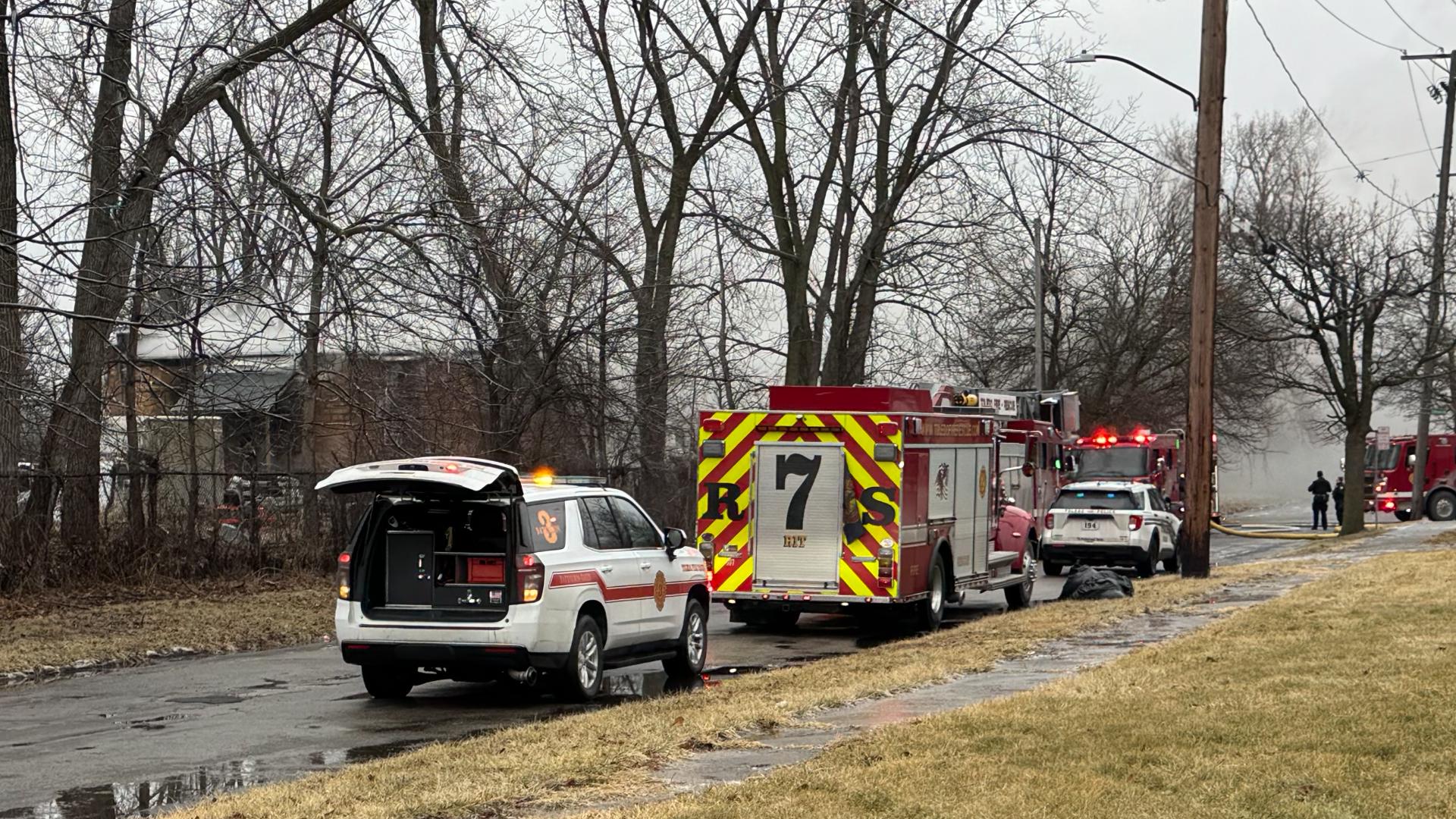 Commercial structure fire causing large amount of smoke in central ...