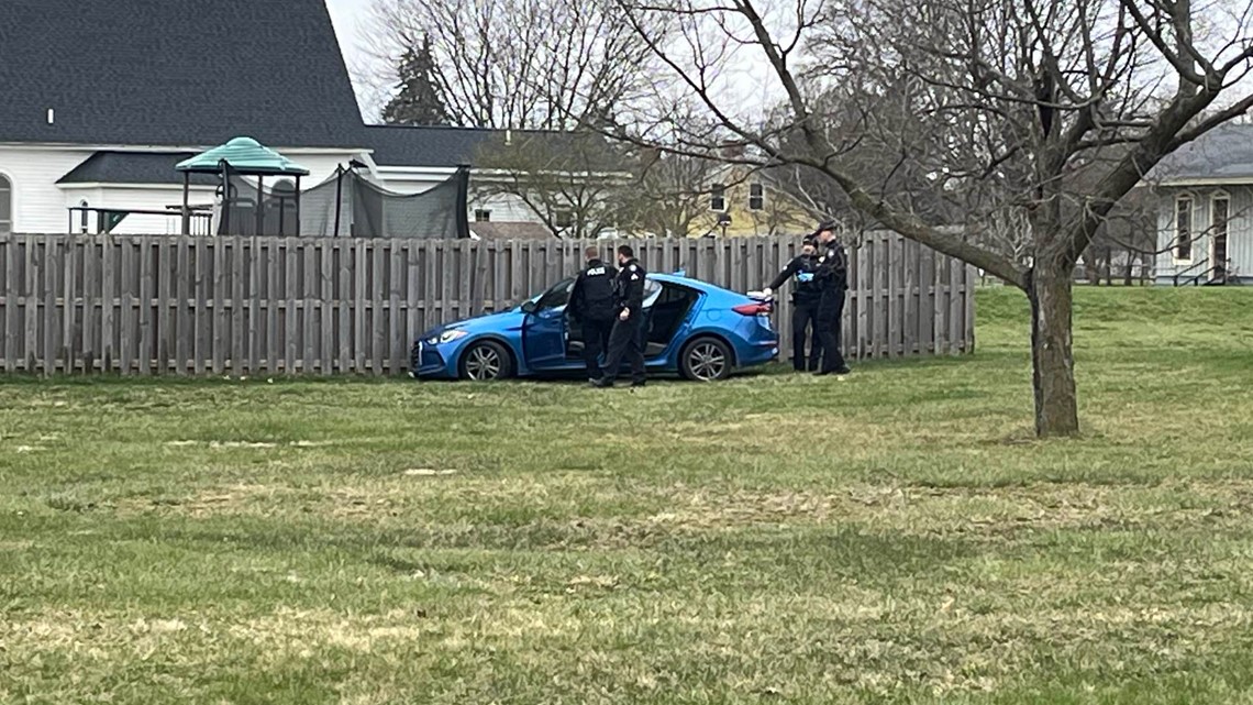 2 arrested in Maumee following police chase | wtol.com
