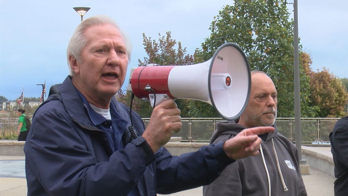 United Steel Workers continue striking against Libbey Glass | wtol.com