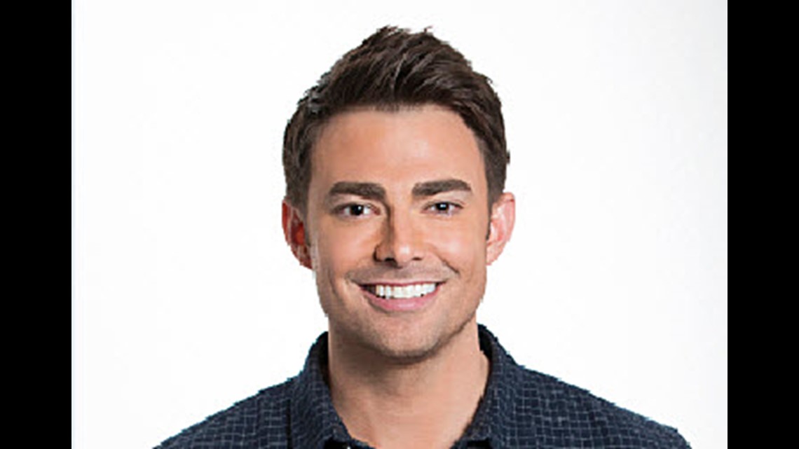 PREMIERING TONIGHT: Rossford native, ‘Mean Girls’ star joins celebrity ...