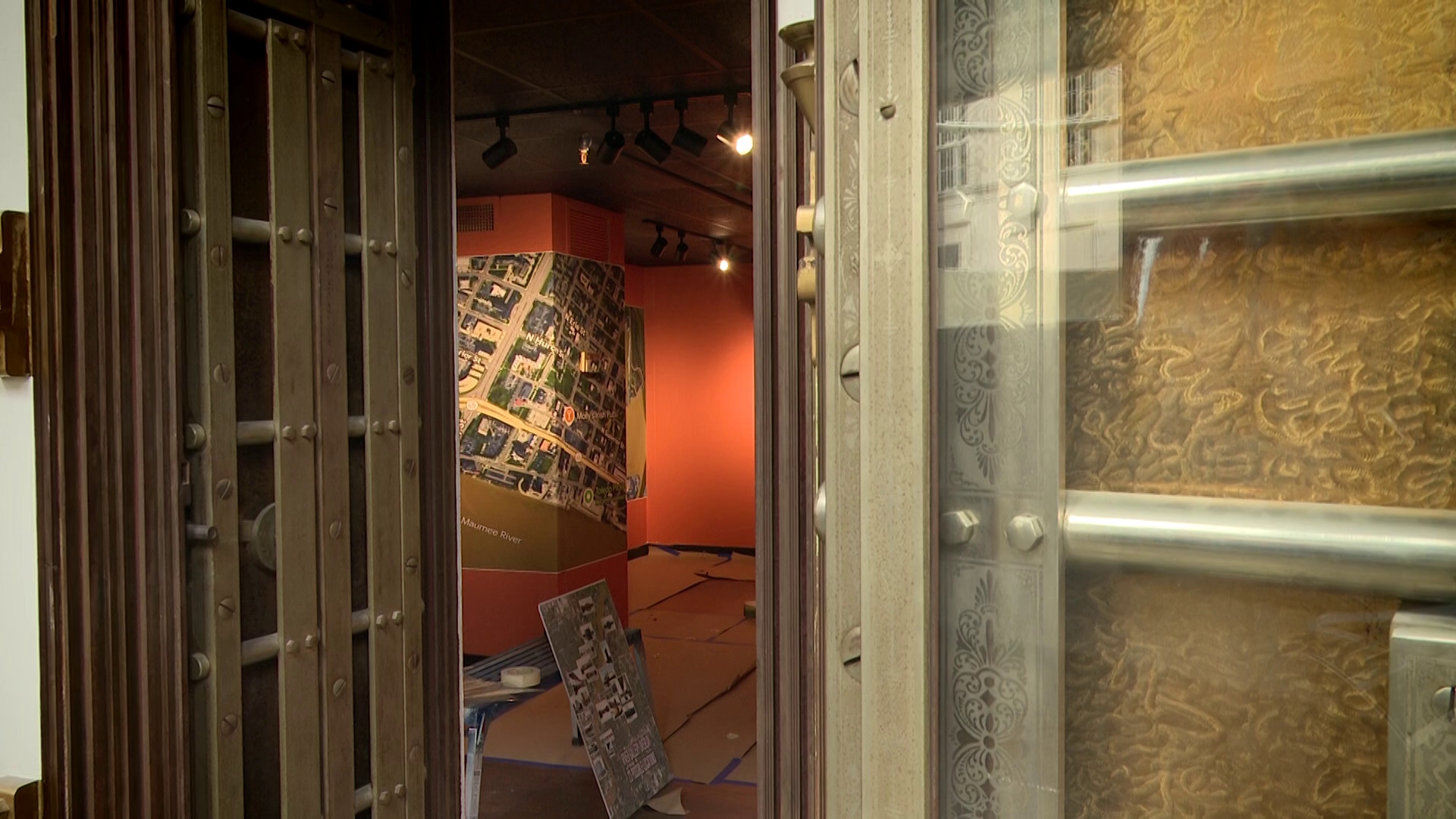 Glass City River Wall artist announces next big project, new gallery in ...