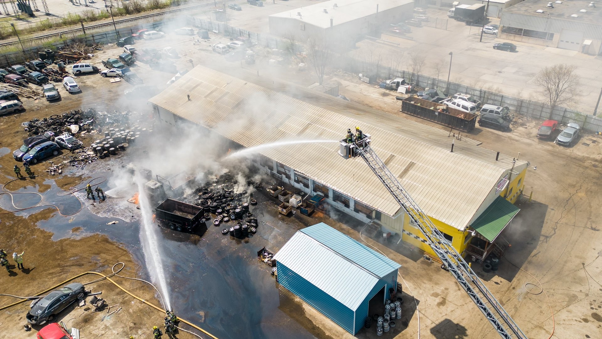 TFRD cleaning up scene at west Toledo used auto parts store | wtol.com