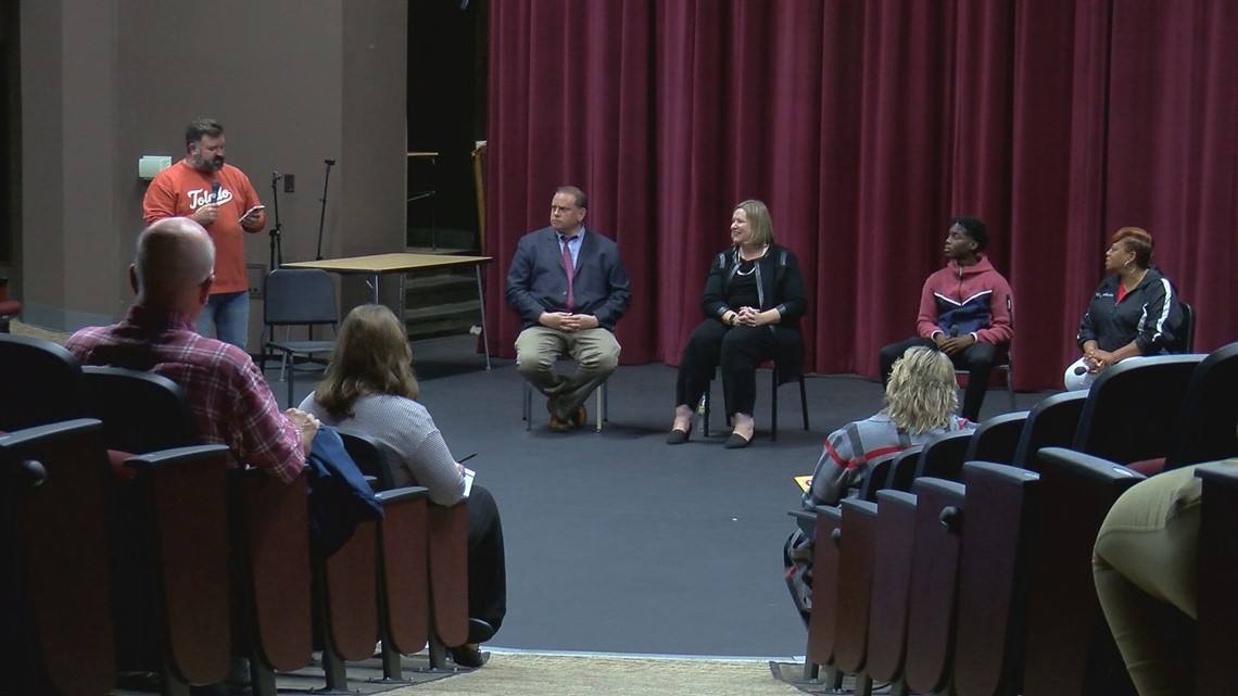 Ohio leaders discuss gun violence, arming teachers at panel | wtol.com