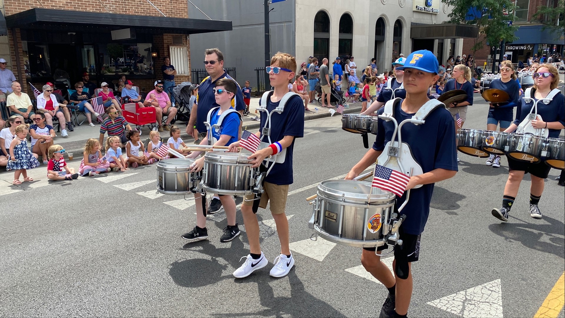 Findlay 13th annual Independence Day parade | wtol.com