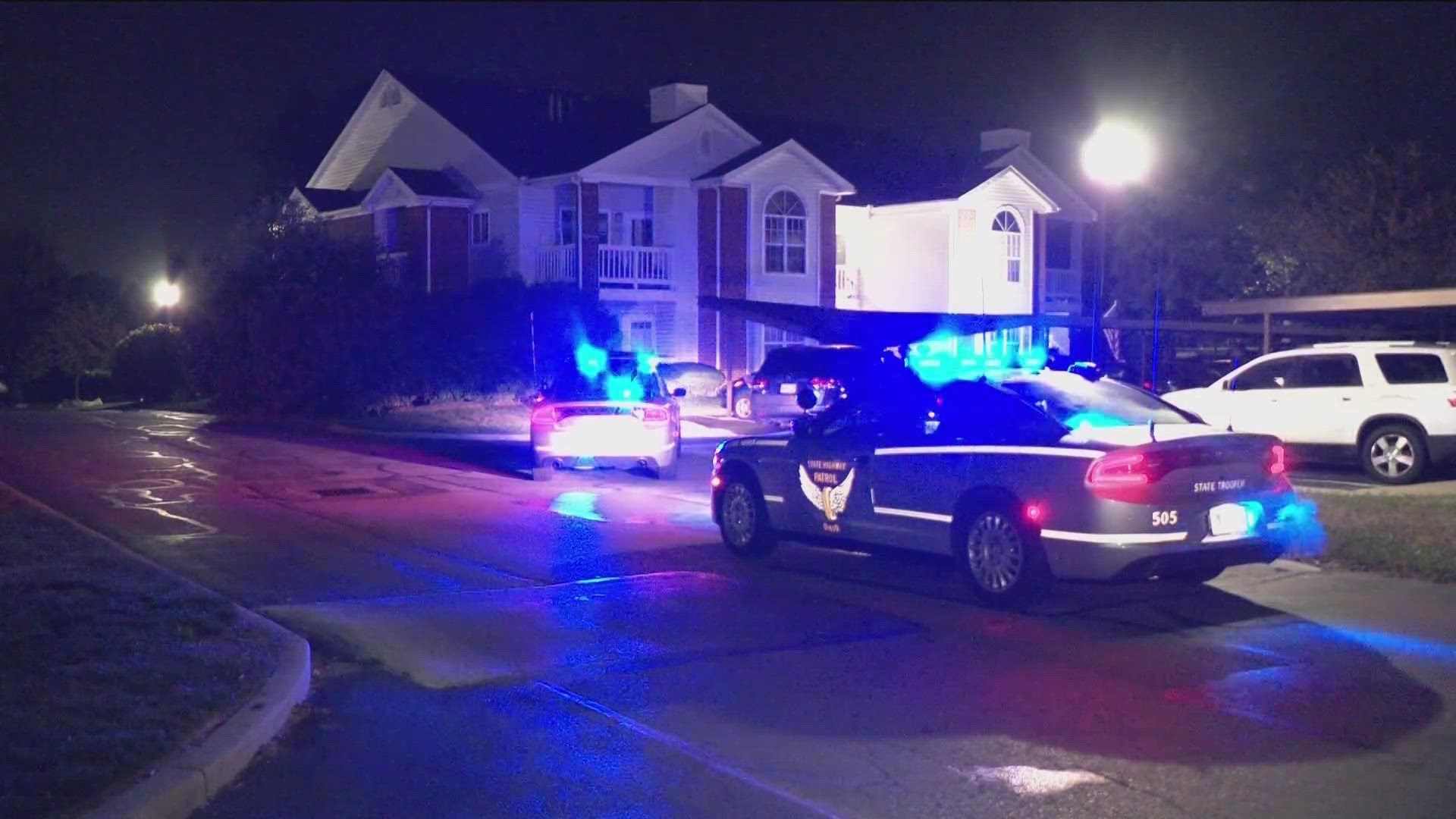 Driver hospitalized after leading troopers on chase through west Toledo ...