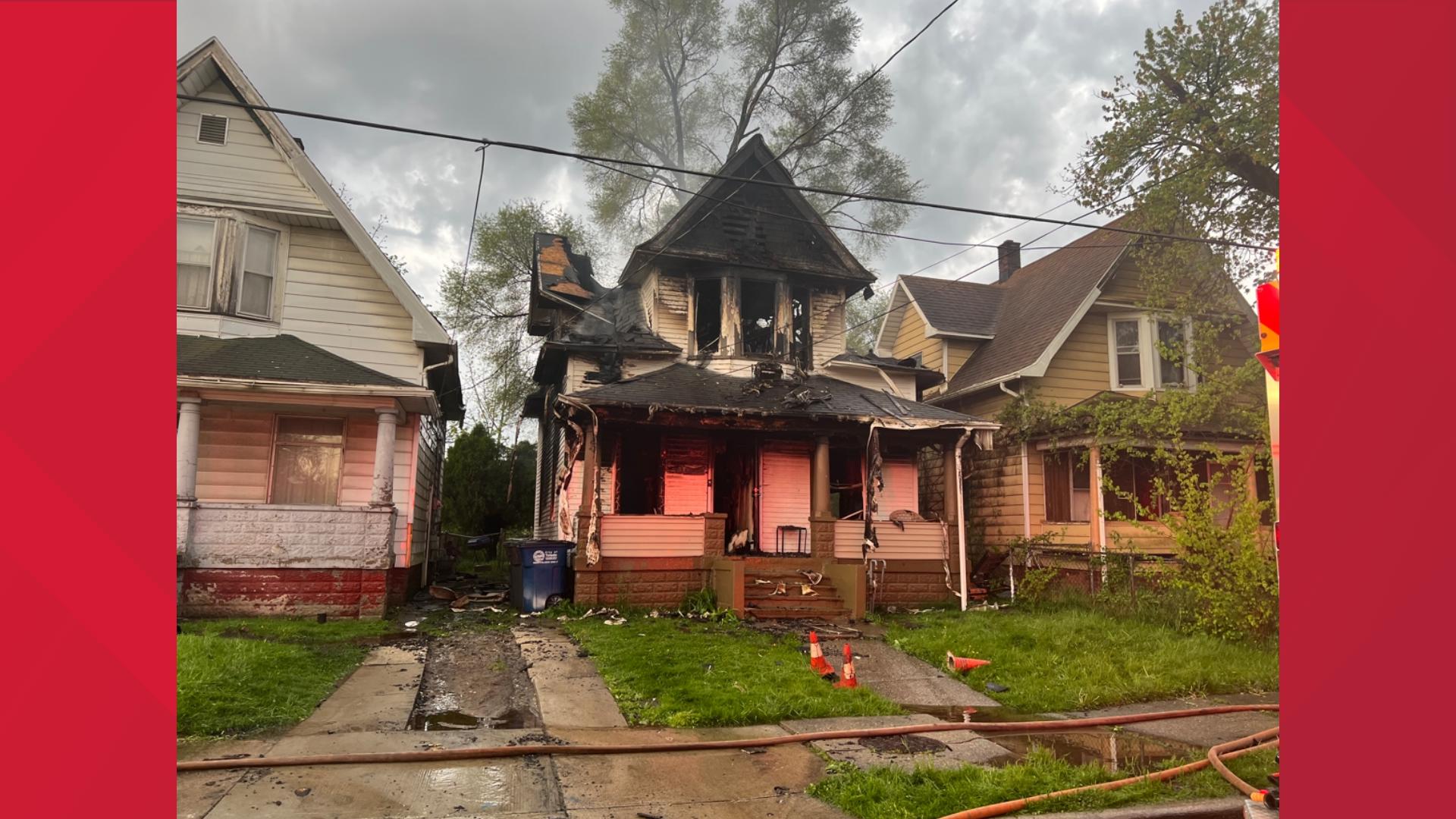Flames damage home next door of vacant structure fire | wtol.com