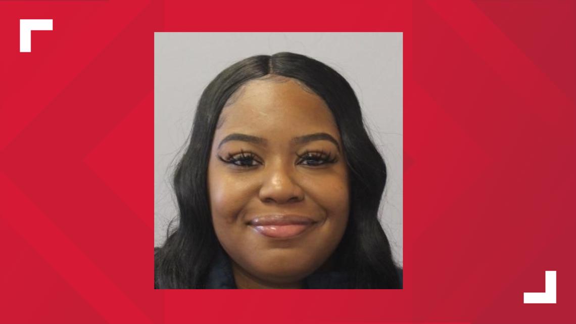 Toledo mother wanted on charges after 2-year-old's OD death | wtol.com