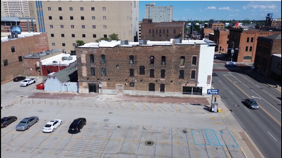 Property owner reviving vacant downtown Toledo building | wtol.com