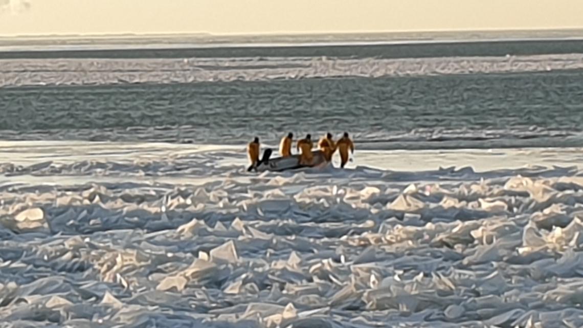 Coast Guard rescues 4 ice fishermen stranded on ice floe in Lake Erie ...