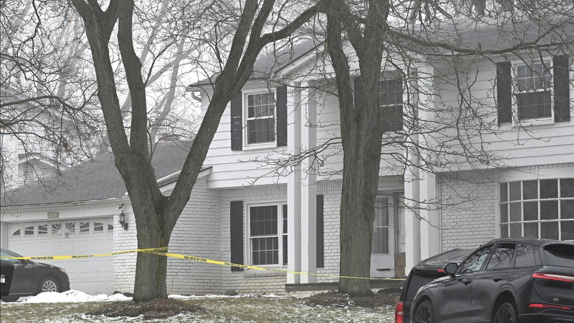 3 children killed in suburban Detroit house fire | wtol.com