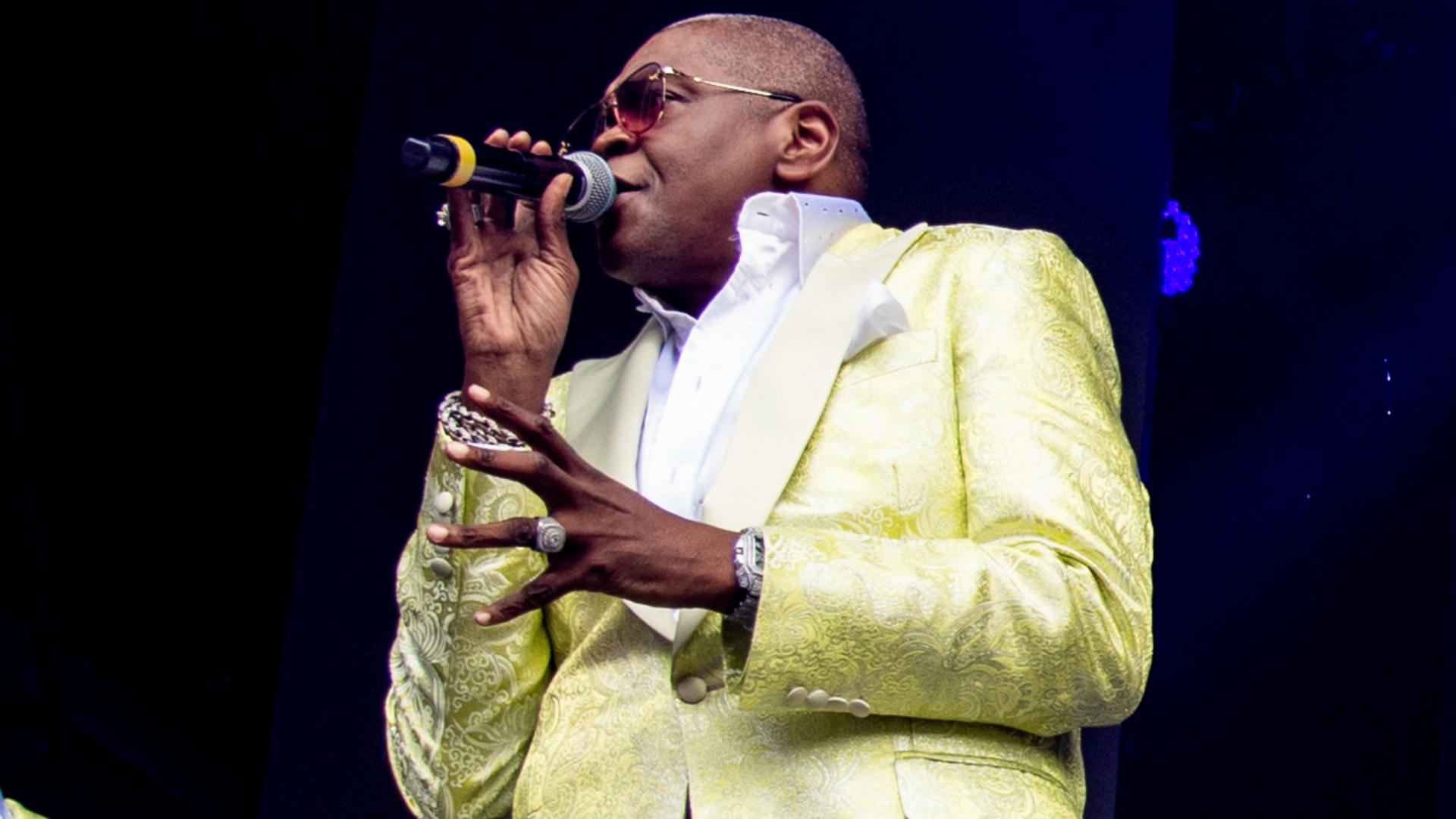 Singer sues hospital, says staff thought he was mentally ill and wasn't ... Singer sues hospital, says staff thought he was mentally ill and wasn't ...